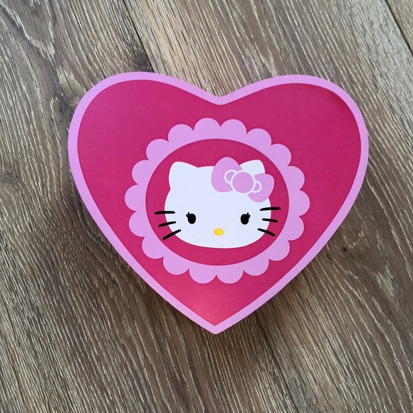 Hello Kitty | Accents | Hello Kitty Heart Shaped Beauty Box | Poshmark